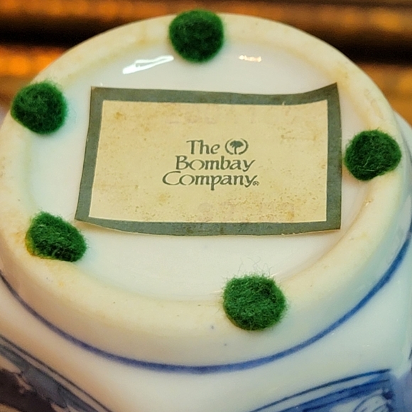 The Bombay Co | Accents | Vintage Bombay Co Blue White Oriental Style ...